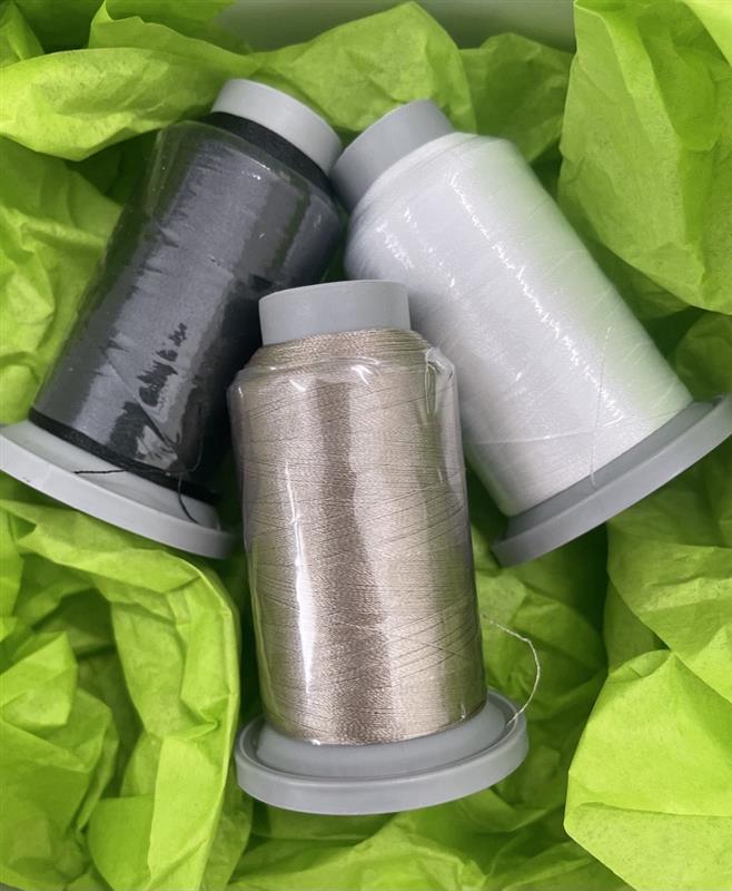 Essentials Glide Thread Bundle (3) – My Girlfriend's Quilt Shoppe