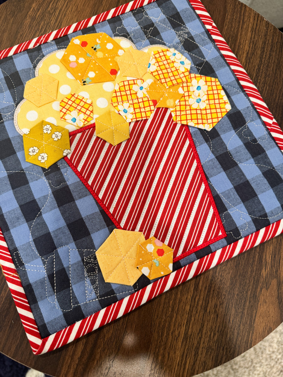 Popcorn Block (Download) – My Girlfriend's Quilt Shoppe