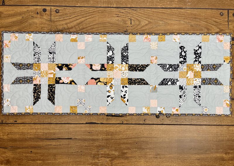 Hash- Tag Table Runner Online Class (REPLAY) – My Girlfriend's Quilt Shoppe