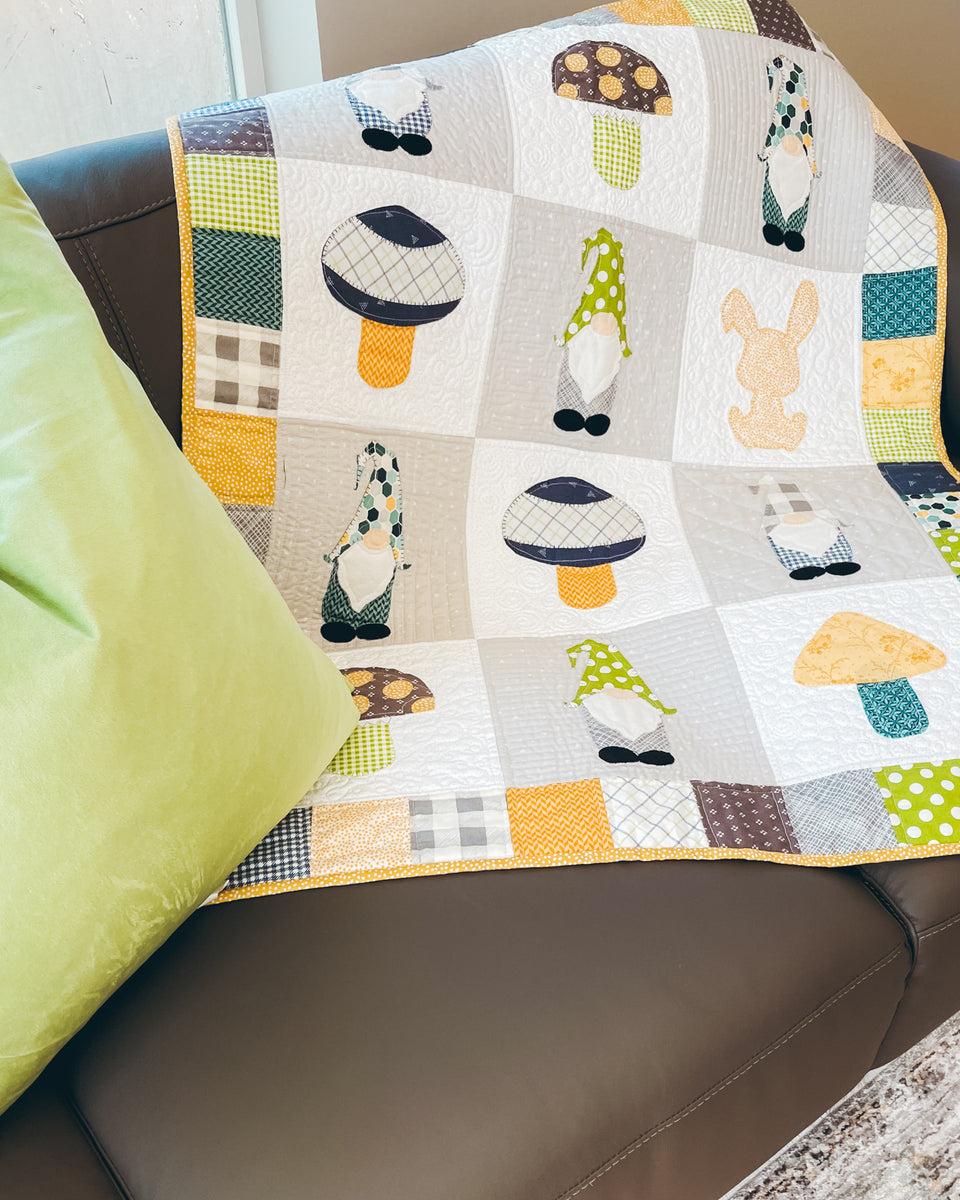 Snow White's Lost Dwarf Quilt Sewing Version (Downloadable Pattern ...